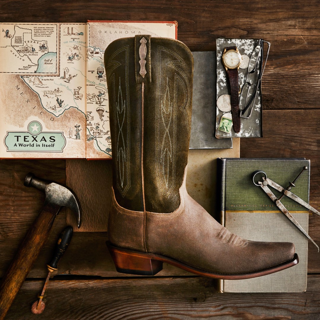 Lucchese Bootmaker – Gustav Schmiege Photography
